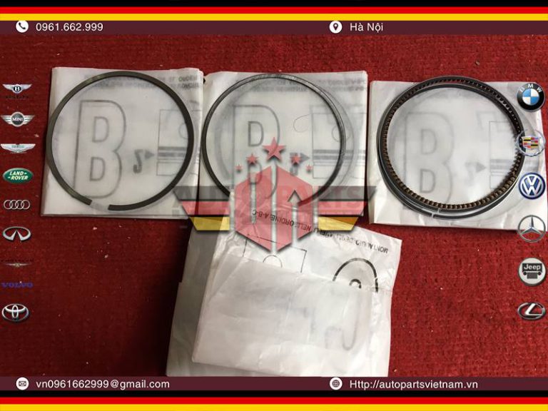 A2700300124 Xéc măng GLA250 4MATIC 2014