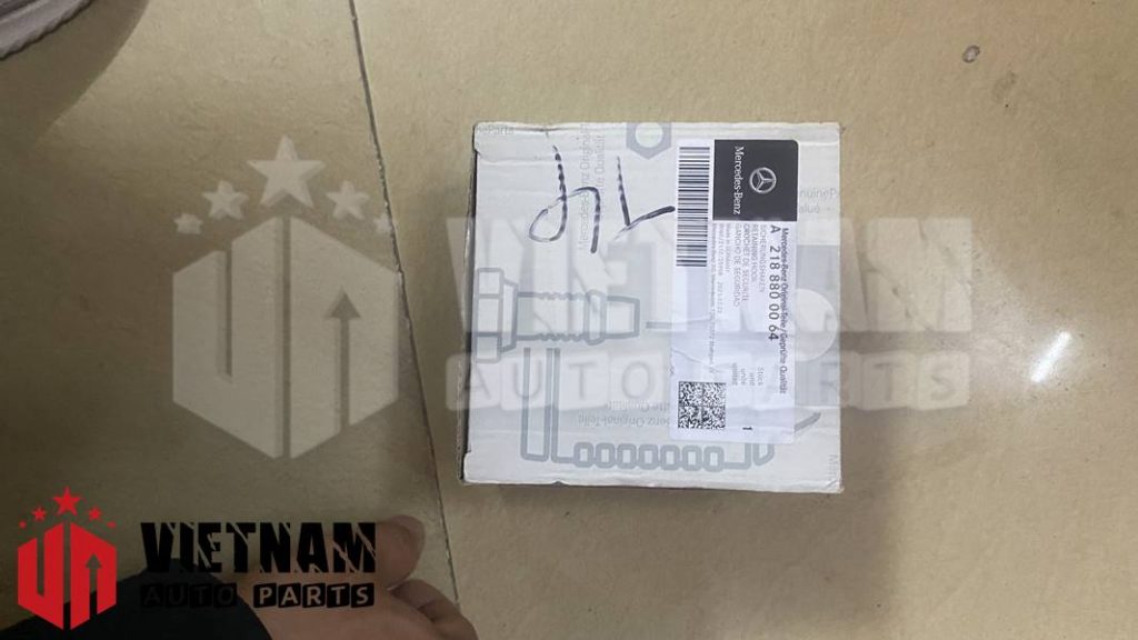 A2188800064 Khoá capo GLC – Việt Nam Auto Parts